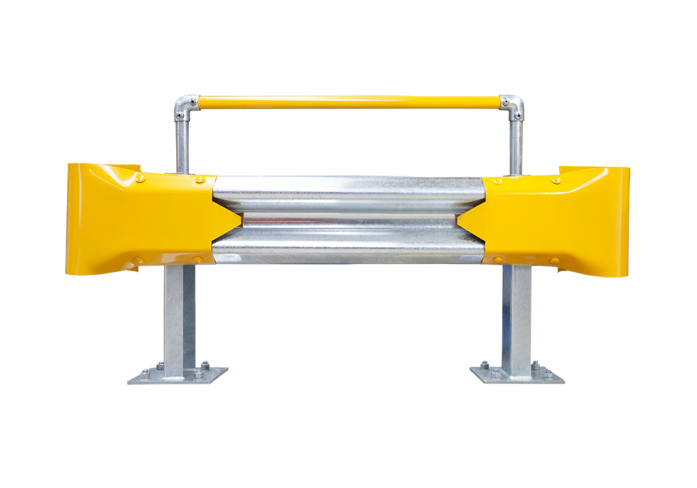1.5m Guardrail kit with yellow bullnoses and handrail